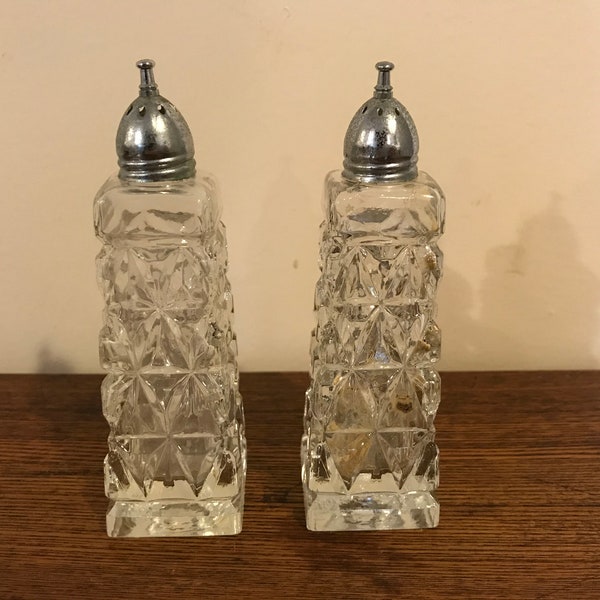 Large Salt Shaker - Etsy