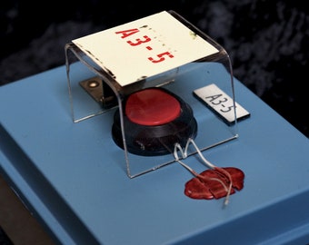 Az 5 Button - Etsy