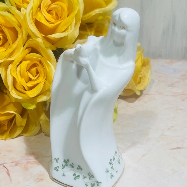 Royal Tara Irish Figurine - Etsy