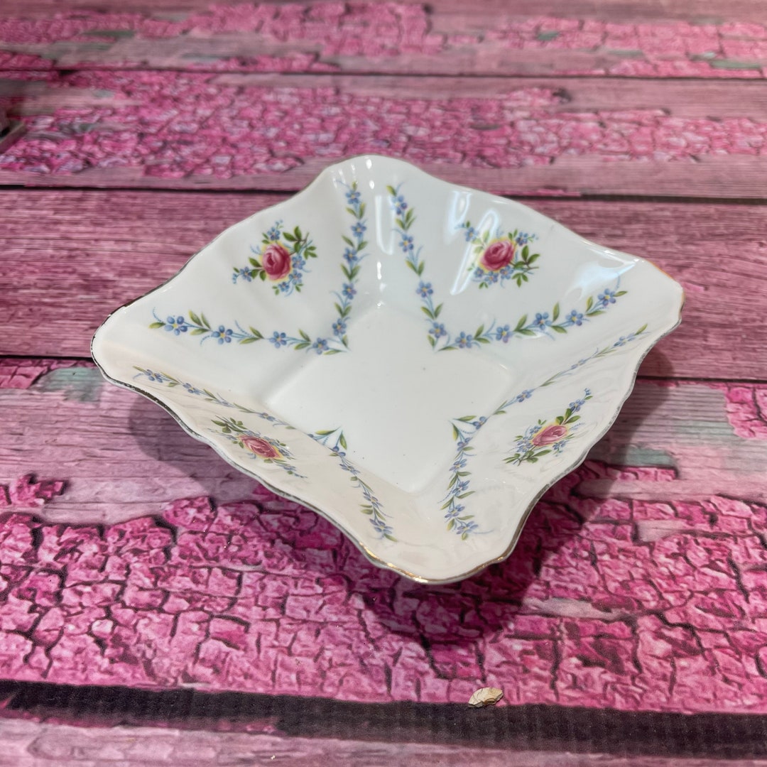 Minuet Royal Albert Square Sweet Meat Dish Vintage and Rare Pink Lovely ...