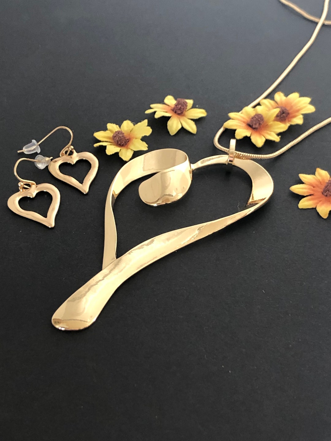 Breathtaking, Large Open Heart Necklace, Gold Plated Long Pendant With ...