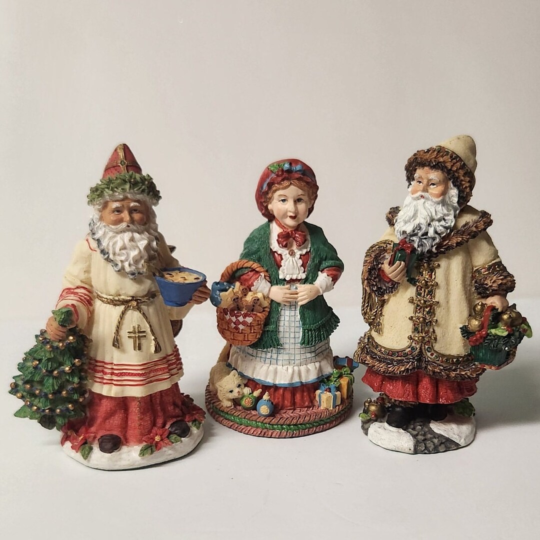 Vintage Ceramic the International Santa Claus Collection - Sold ...