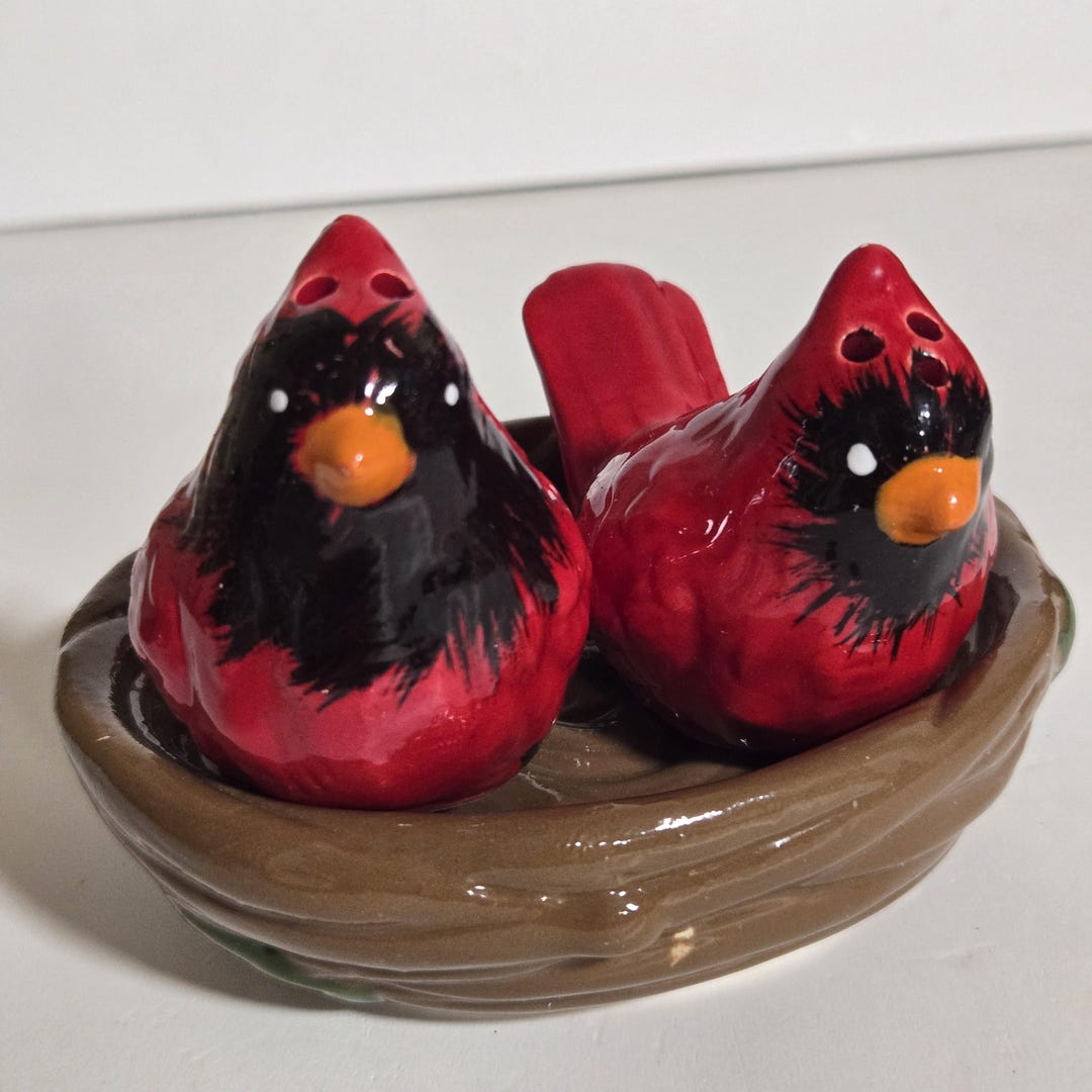 Cardinal Bird Salt and Pepper Shakers in Nest | Ceramic Red Bird Shaker ...