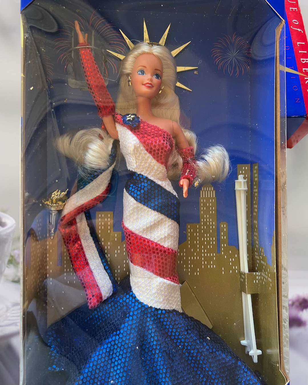 FAO Schwartz Statue of Liberty Barbie, 1995 Limited Edition Statue of ...