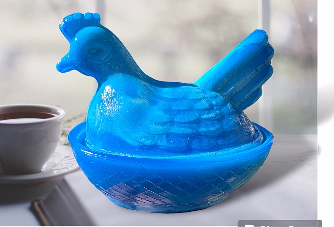 Vintage Blue Glass Nesting Hen, 1950s Blue Milk Glass Hen, Vintage ...