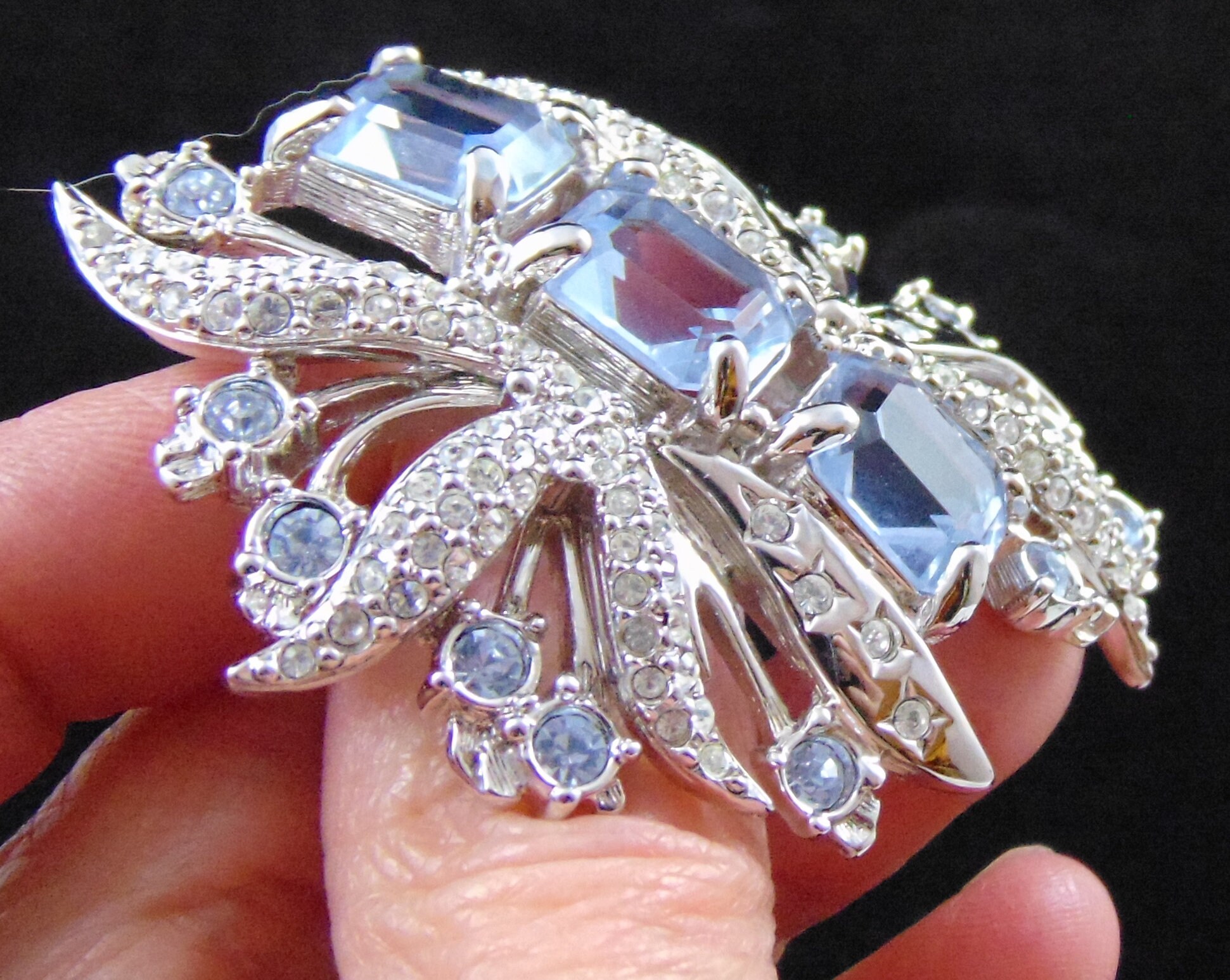 Vintage firmado Swarovski Swan Mark Colección de joyas Faux Alexandrite ...