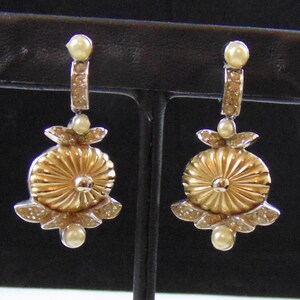 Vintage Signed Dewees Full Parure With Two Pairs of Earrings Pendant ...