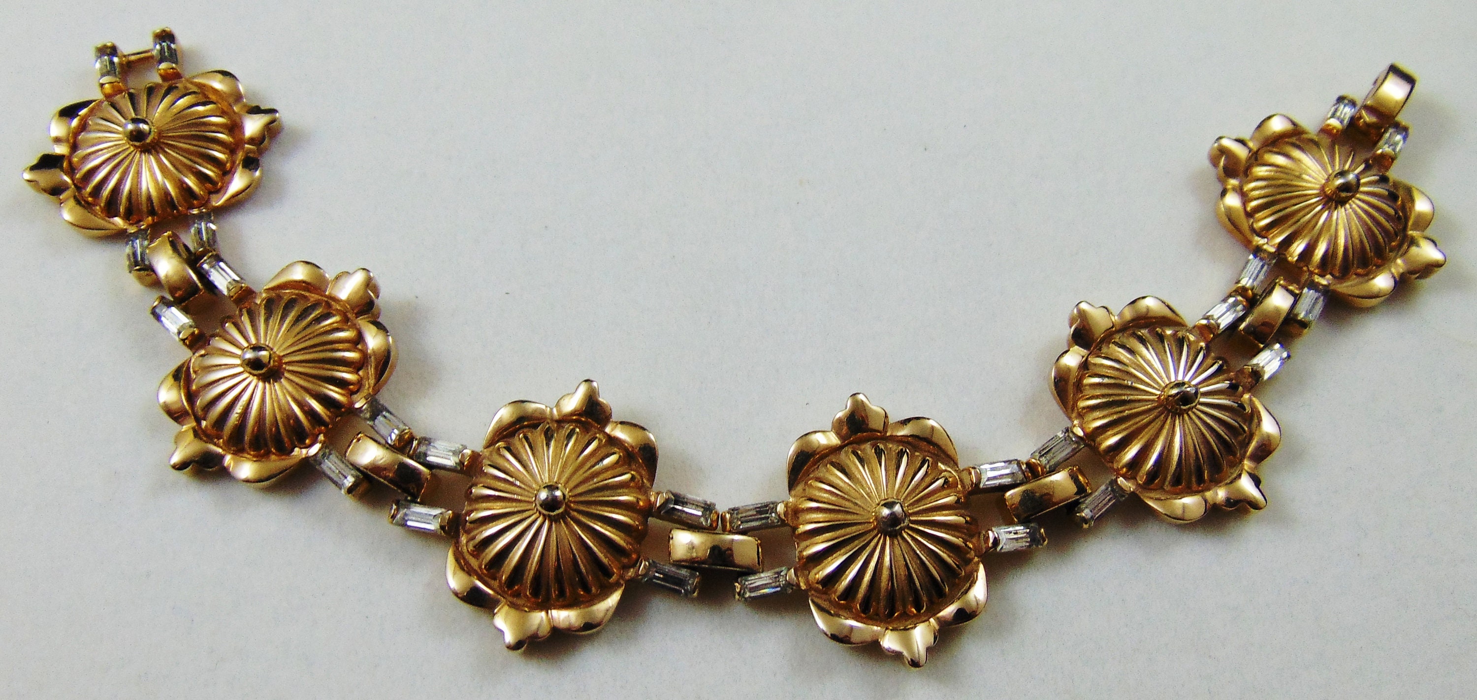 Vintage Signed Dewees Full Parure With Two Pairs of Earrings Pendant ...