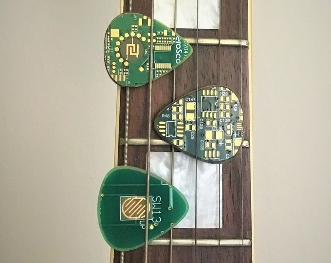 Handmade Recycled Gold Plated Circuit Board Guitar Picks - Etsy