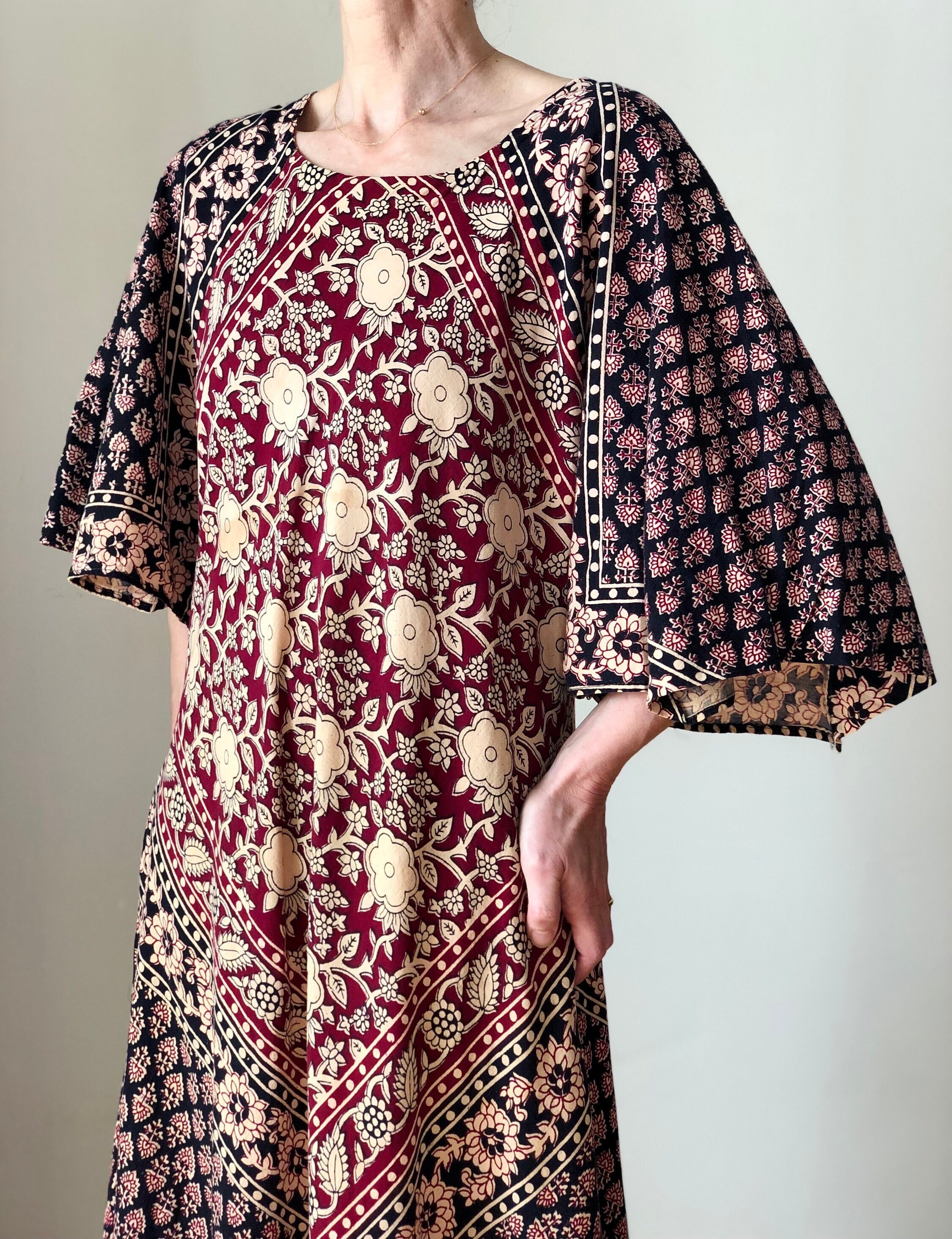 1970s Vintage Indian Cotton Block Print Maxi Dress 70s 1970s Vintage Indian Cotton Block Print Maxi Dress 70s