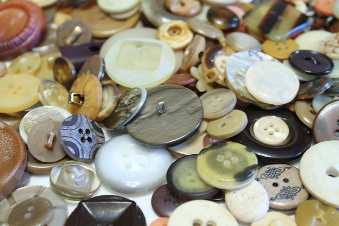 Brown Sewing Button Mix, Earthtone Vintage Unsearched Sewing Button Mix ...