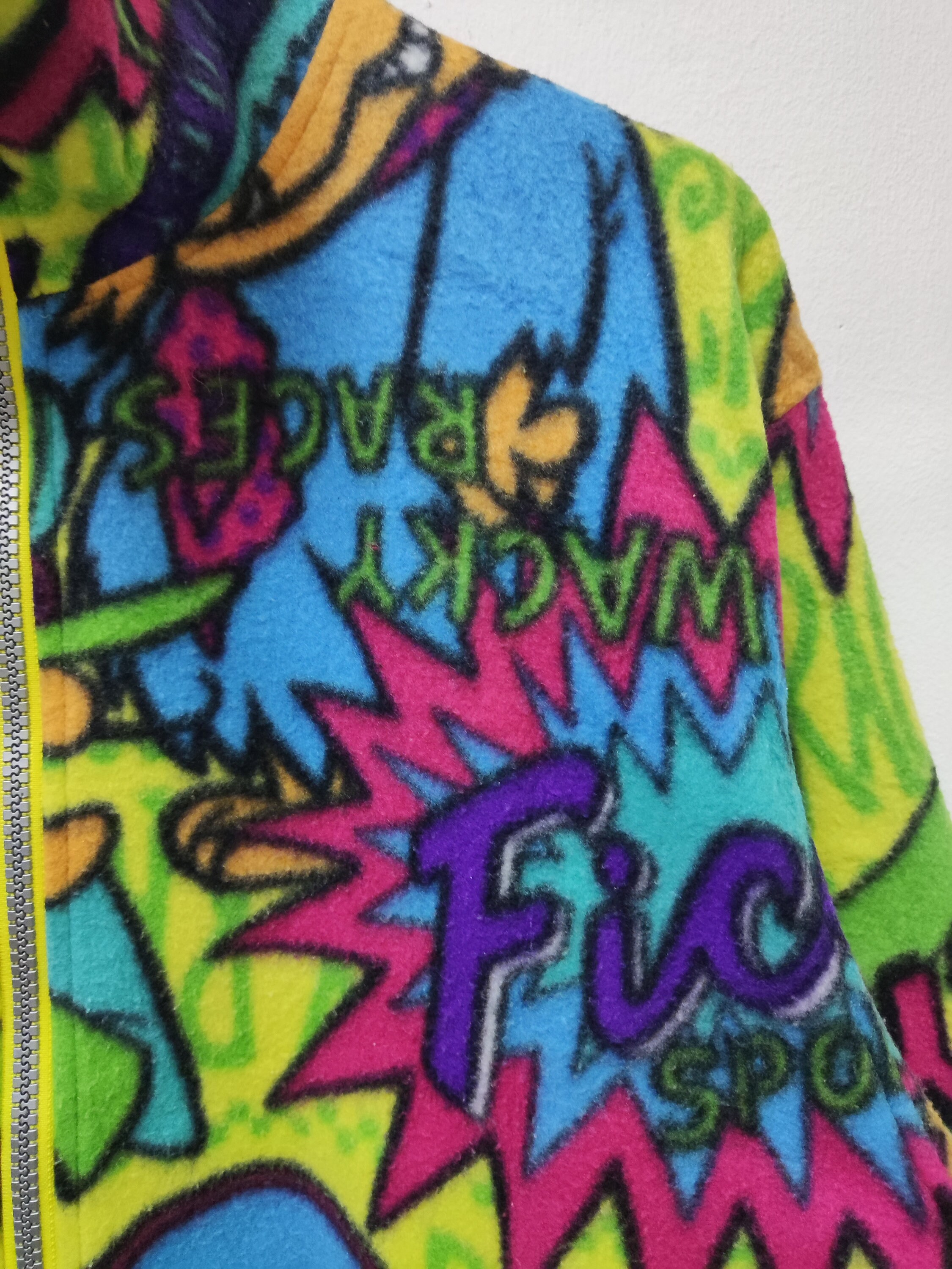 Vintage Ficce Sports Wacky Races Fleece Jacket Small Cartoon Print ...