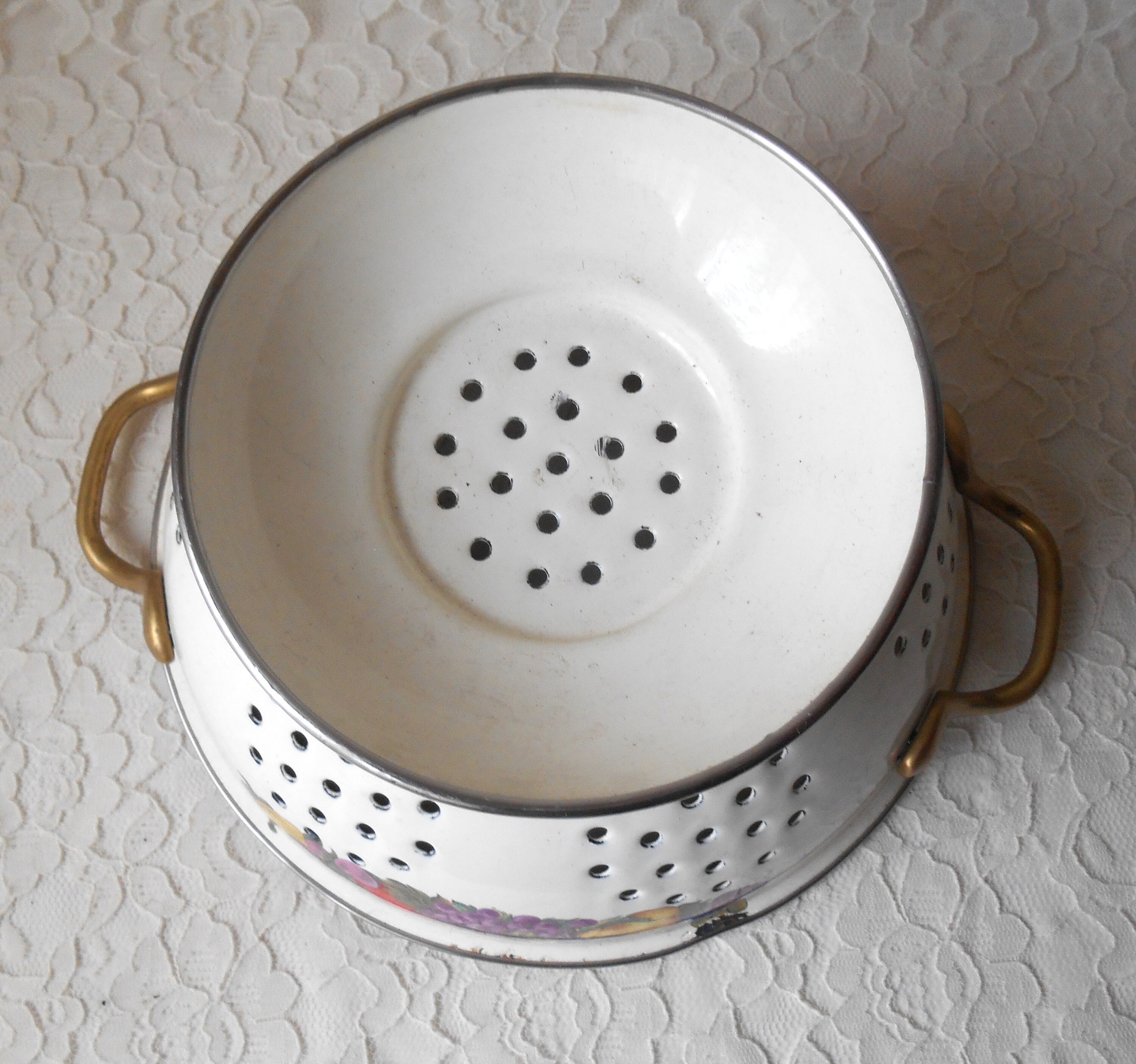 Vintage Colander Enamelware on Steel Metal Fruit Grapes & Leaves on ...