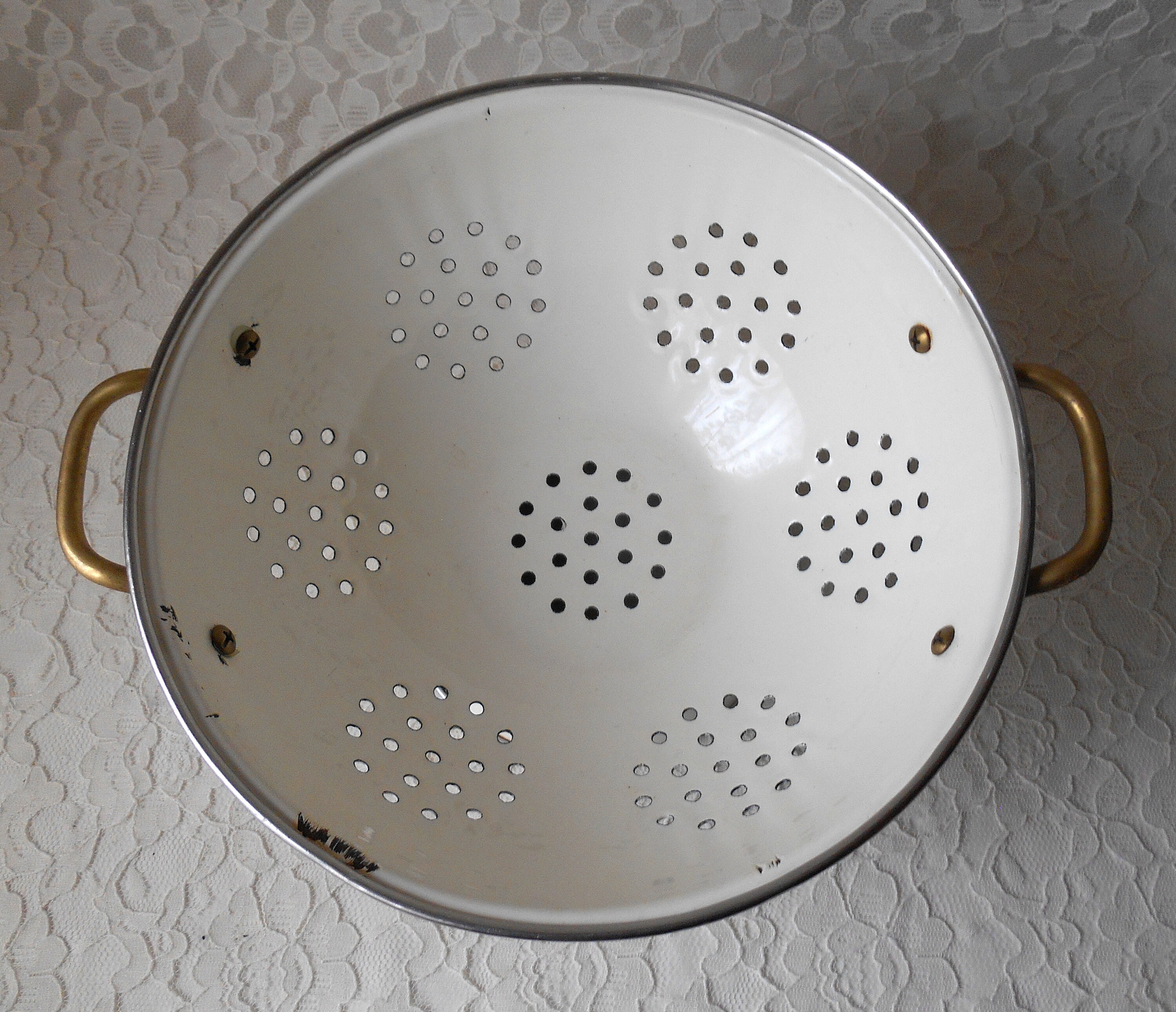 Vintage Colander Enamelware on Steel Metal Fruit Grapes & Leaves on ...