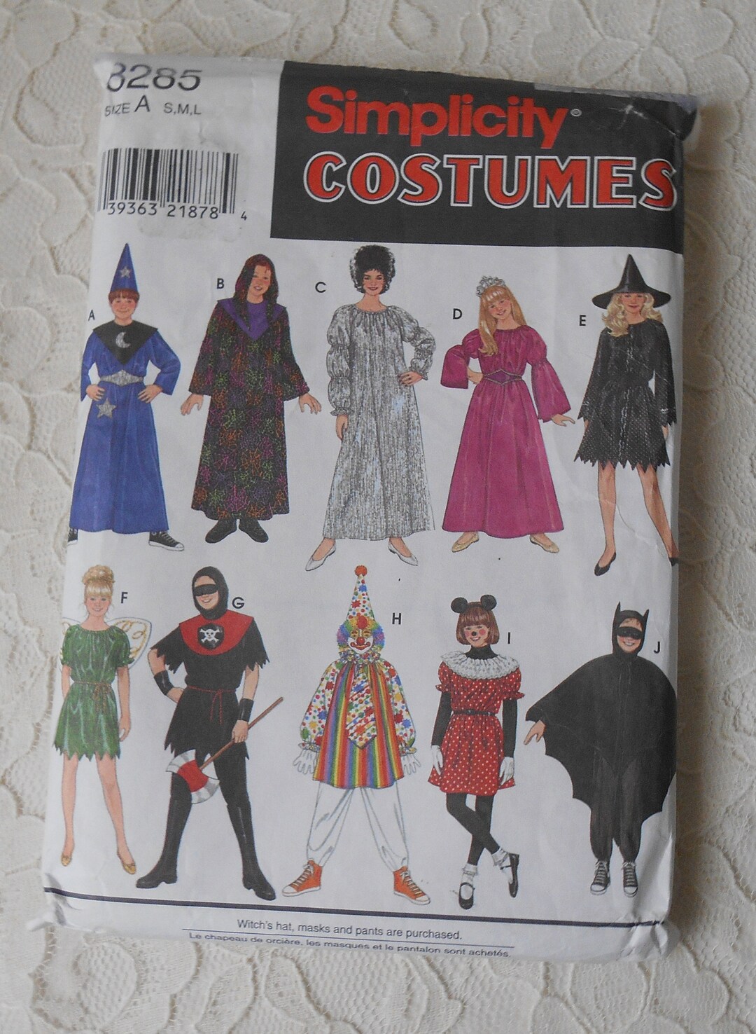 Simplicity 8285 Sewing Pattern Costumes Minnie Mouse, Batgirl Witch ...