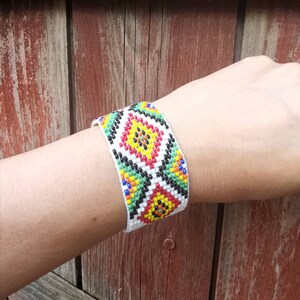 Huichol Beaded Bracelet, Mexican Beaded Bracelet, Seed Bead Bracelet ...