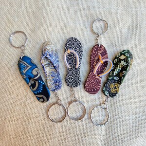 Bohemian Key Rings- Set of 5- Batik- Sandal Keyring - Key Ring Charms ...