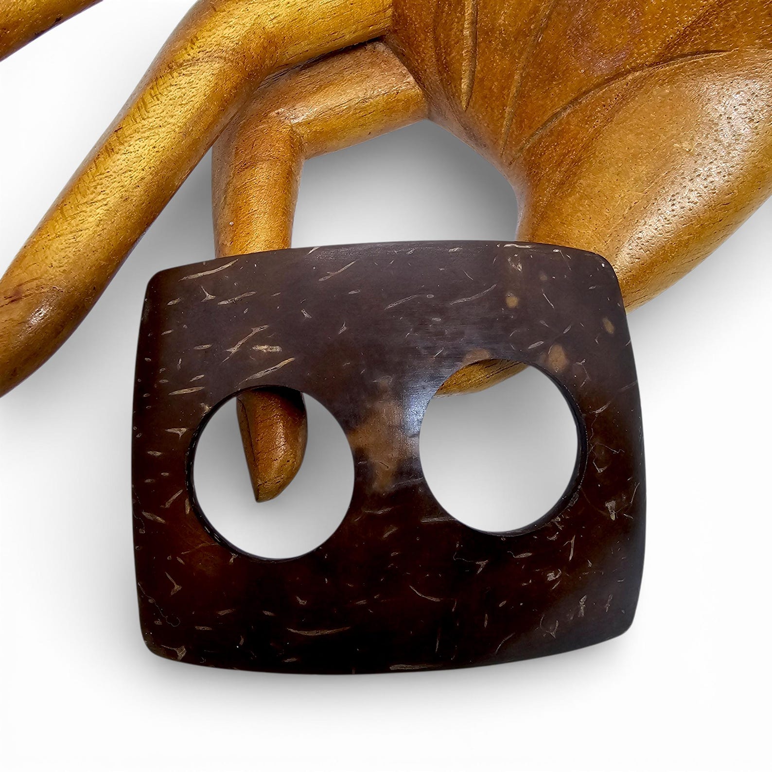 Coconut Shell Sarong Clip, Scarf Holder, Round, Flower, Heart, Oval ...