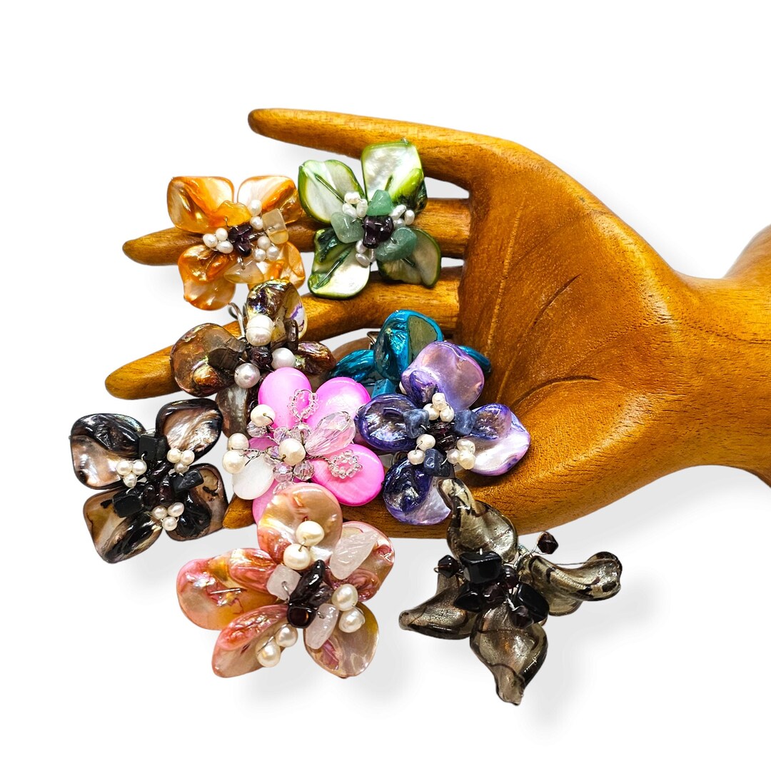 Large Flower Ring for Ladies Shell Floral Band Glass Bohemian Ring ...