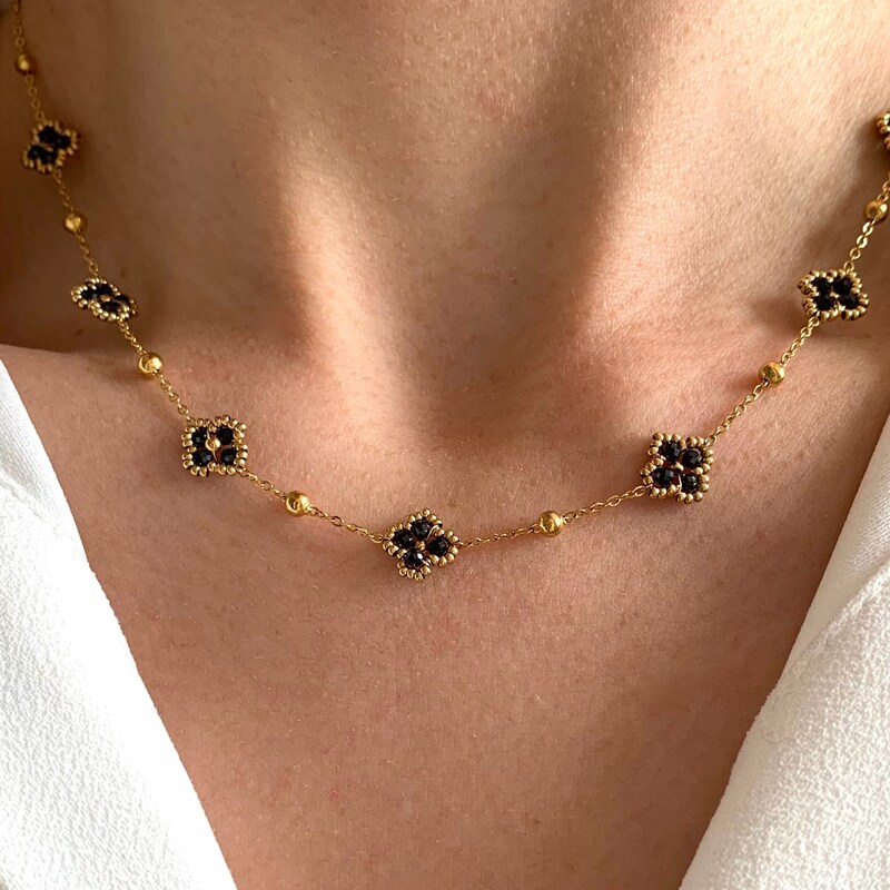 Clover Necklace - Etsy
