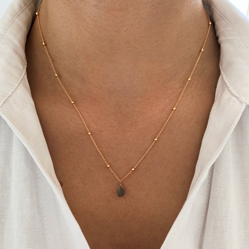 Collier fin pendentif pierre onyx noire / Collier femme - Etsy France