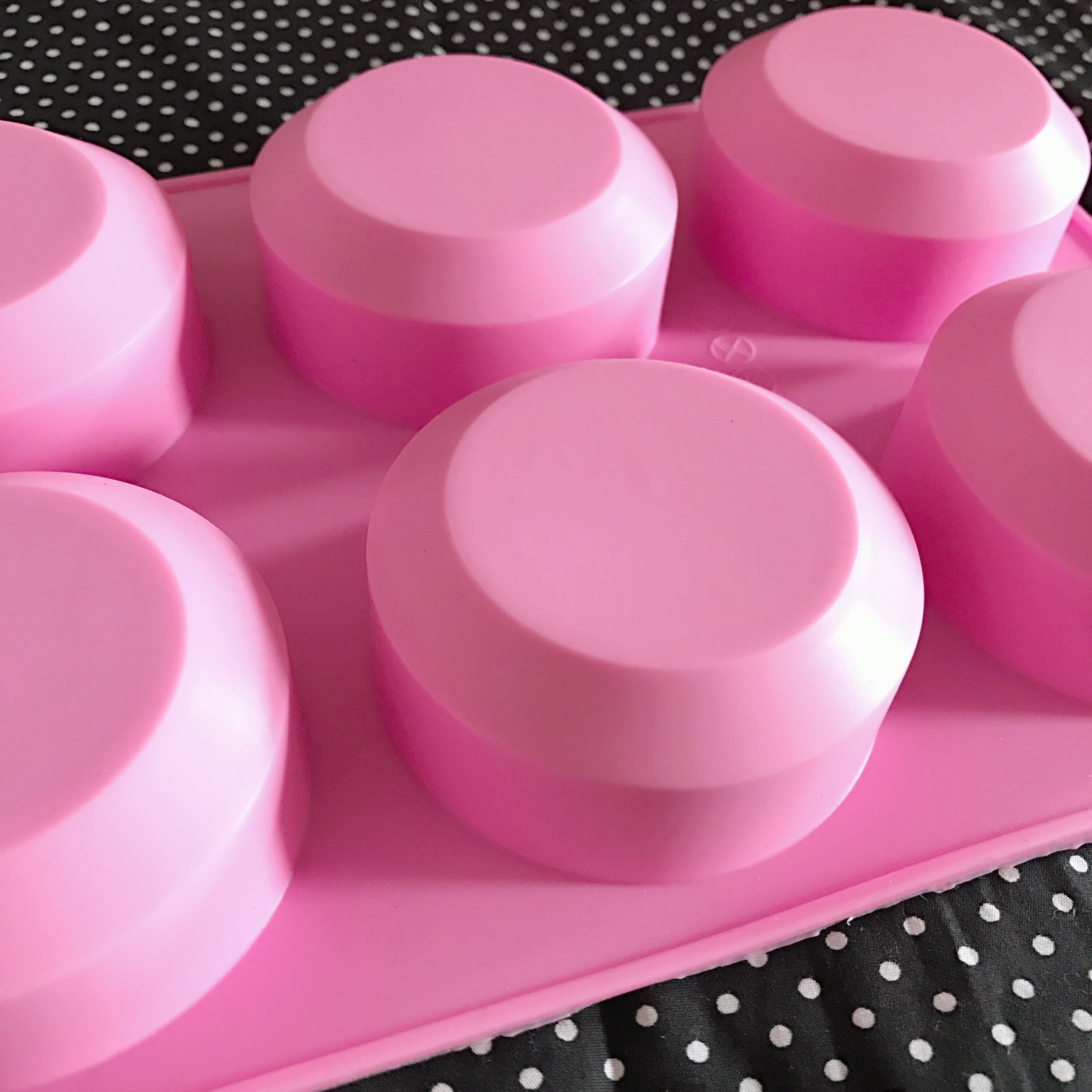 6 Cavities Circle Silicone Soap Mold Circle Soap Mold Silicone Molds ...