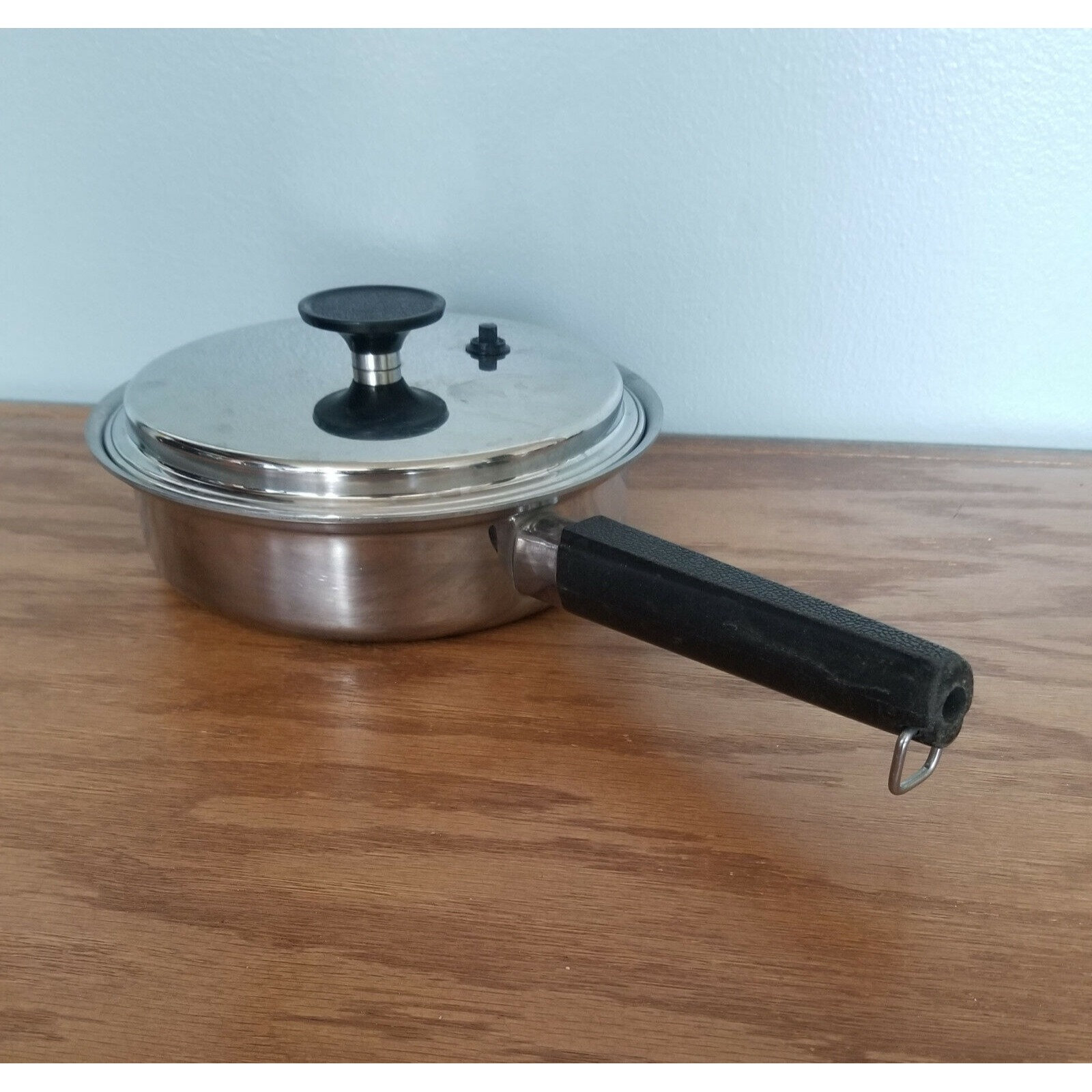 Vintage EKCO Prestige 1 Quart QT Sauce Pan With Venting Lid - Etsy