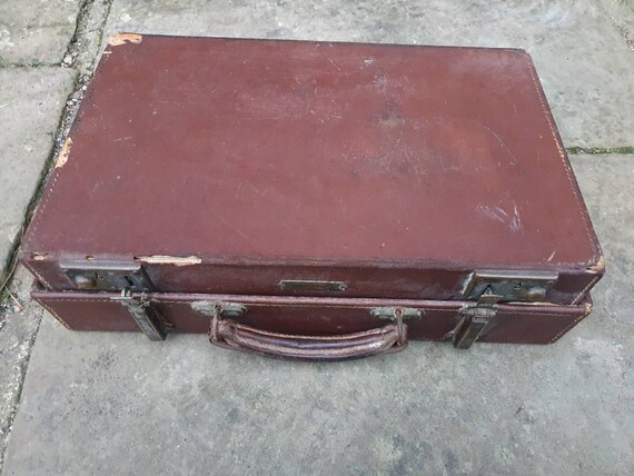 Vintage Suitcase By 'Revelation In Unrestored Conditi… - Gem
