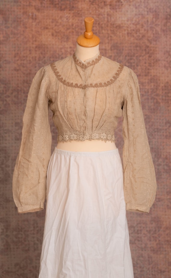 Antique Victorian Civil War Era Eyelet Lace Bodice Bl… - Gem