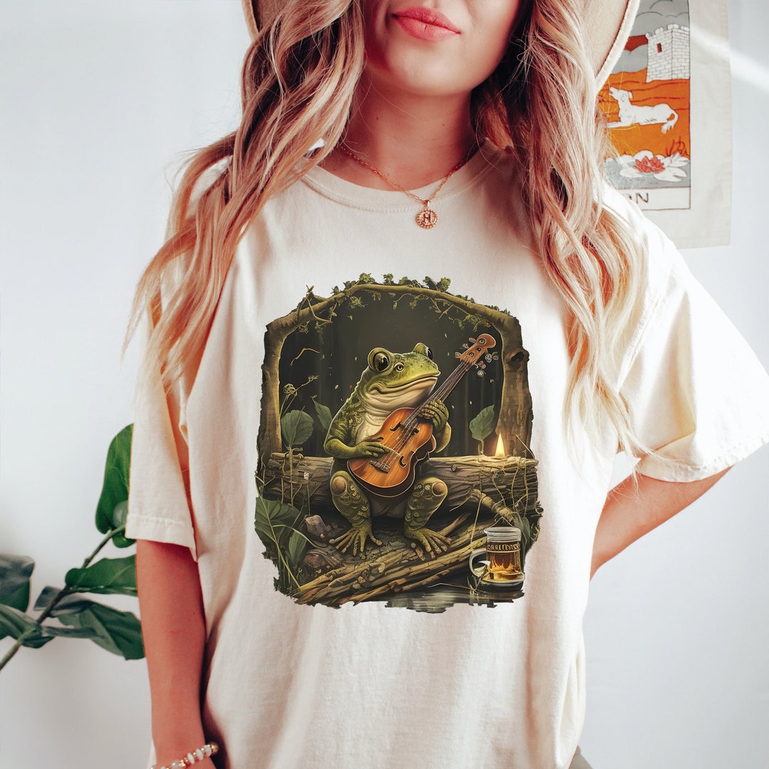 Cottagecore Aesthetic Frog Playing Instrument on Log Women's T-shirt ...