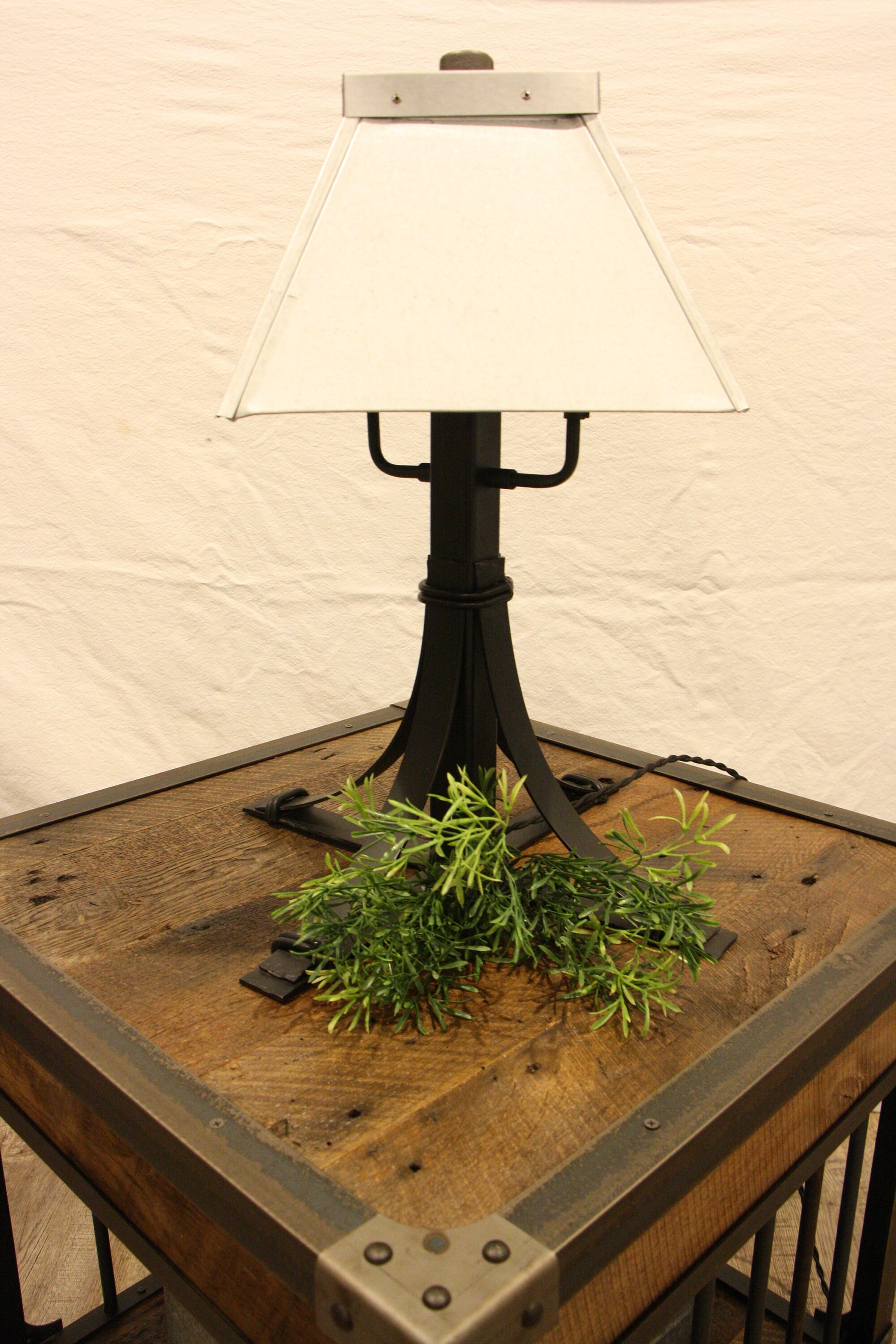 Industrial Table Lamp/ Edison Table Lamp/ Desk Lamp/ Gift Lamp | Etsy