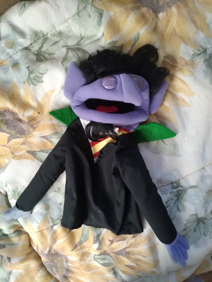 Round Fuzzy Muppet Alien