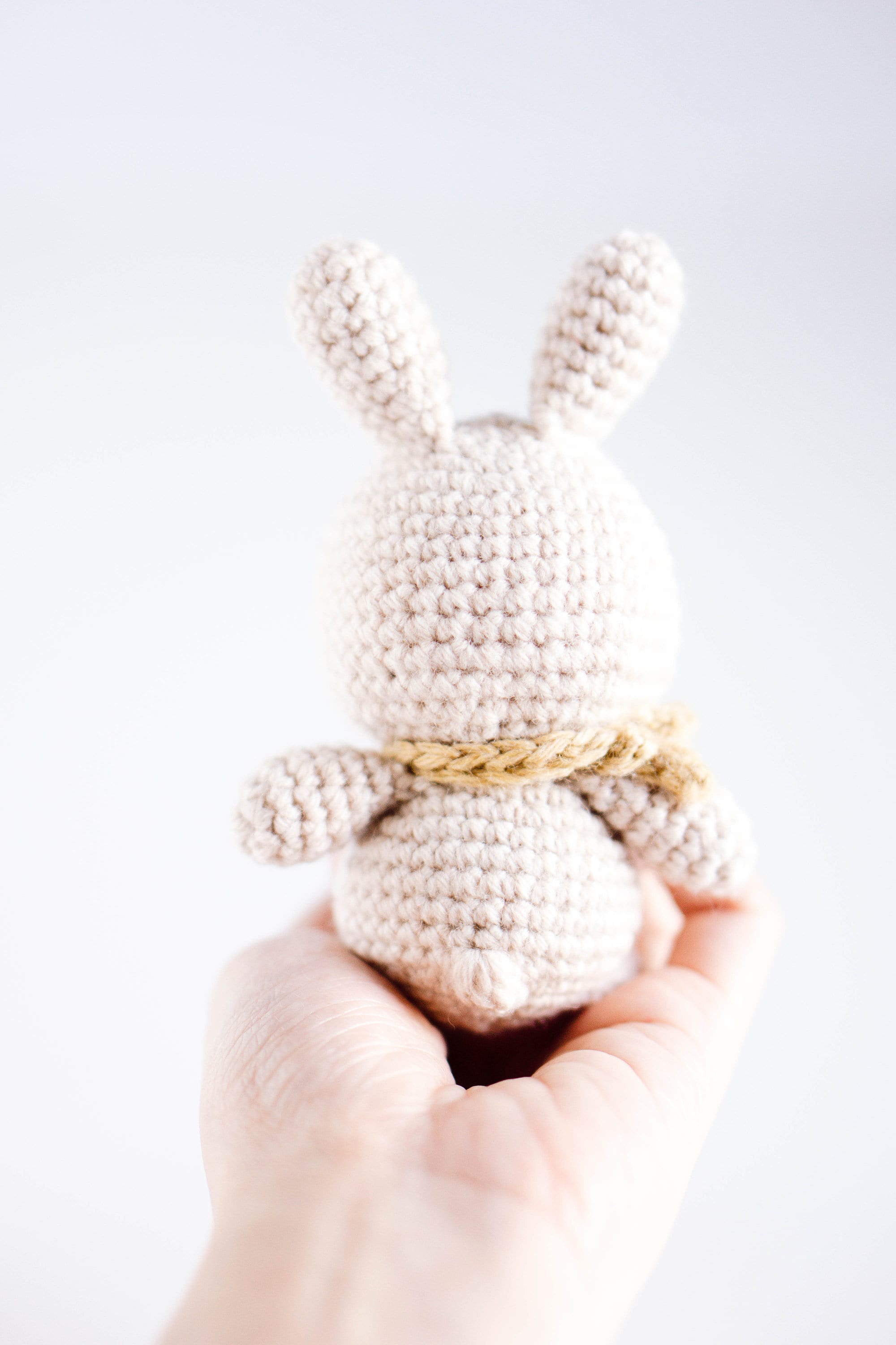 Seamless Crochet : Momo the Bunny Amigurumi Pattern Easter - Etsy