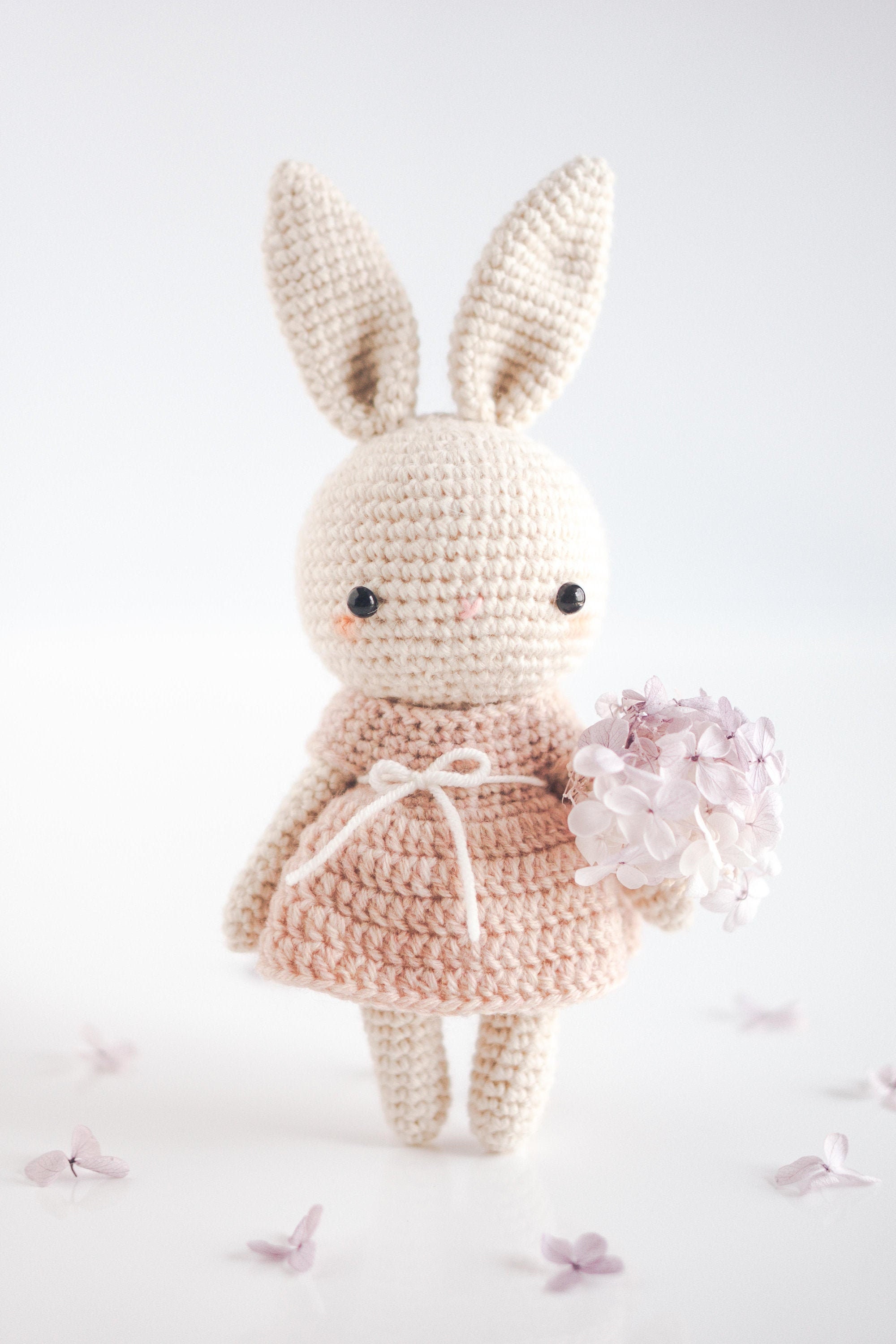 Amigurumi Crochet Pattern : Ellie the Bunny Amigurumi PDF - Etsy UK