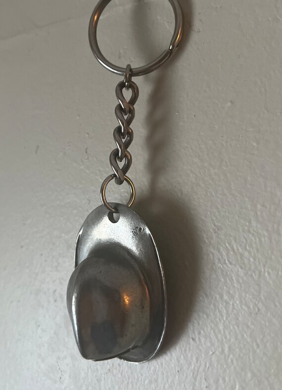 Vintage Firefighters Helmet Keychain, Seagull Pewter … - Gem