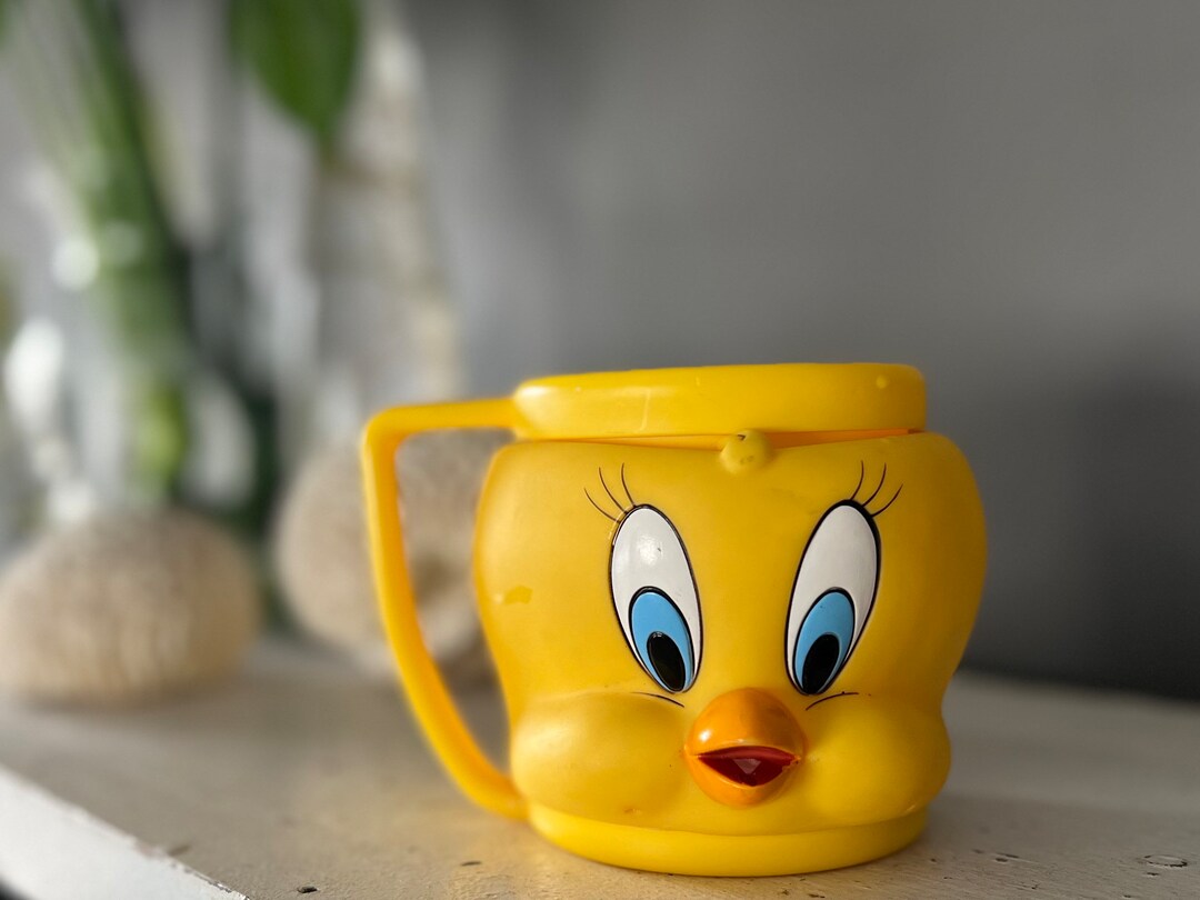 VINTAGE 90s Plastic Tweety Mug - Etsy