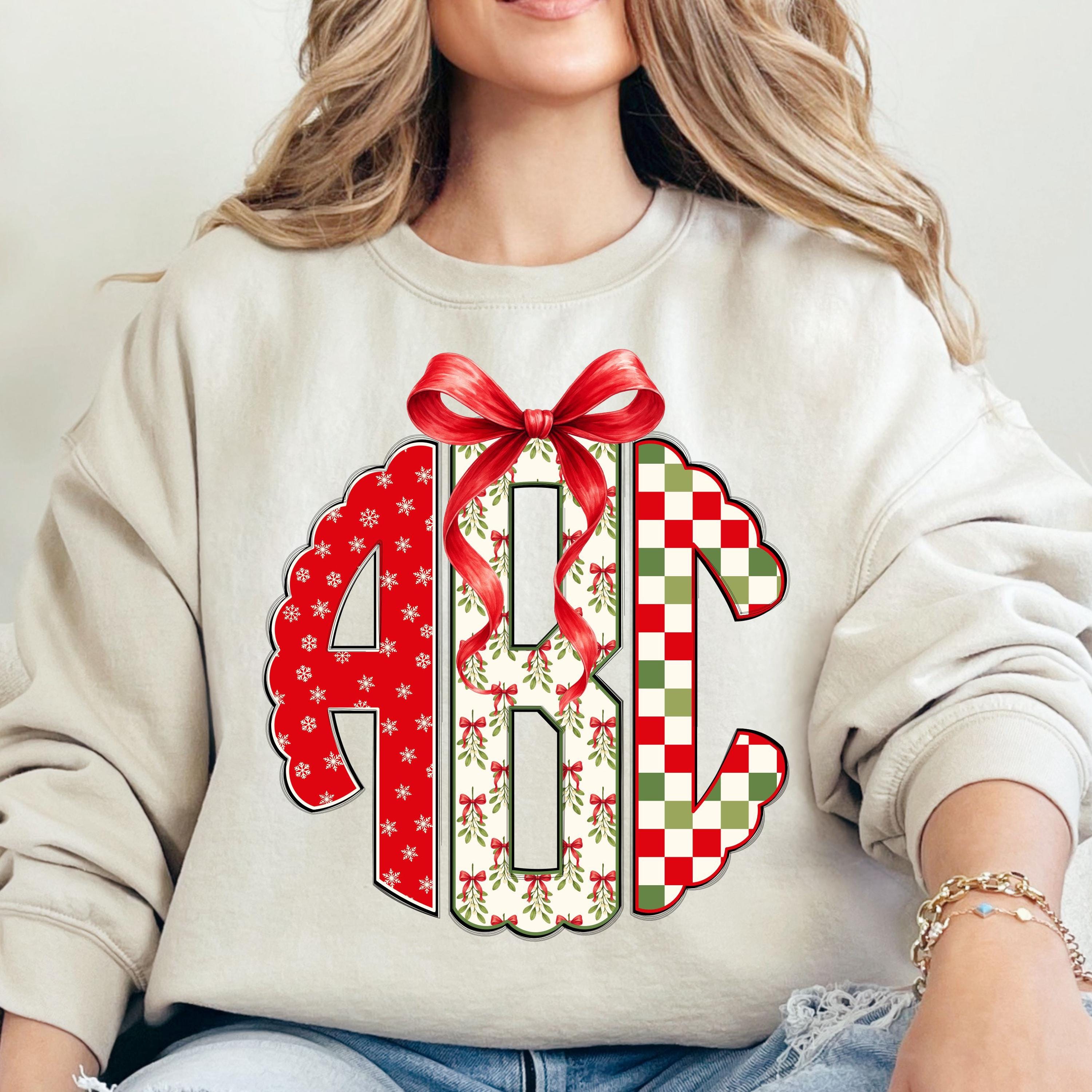 Christmas Mistletoe Preppy Monogram, Scalloped Monogram PNG, Coquette ...
