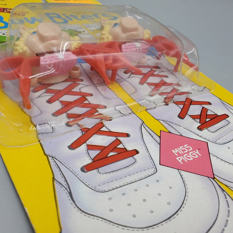 Muppets Miss Piggy Bow Biters for Shoelaces Vintage - Etsy