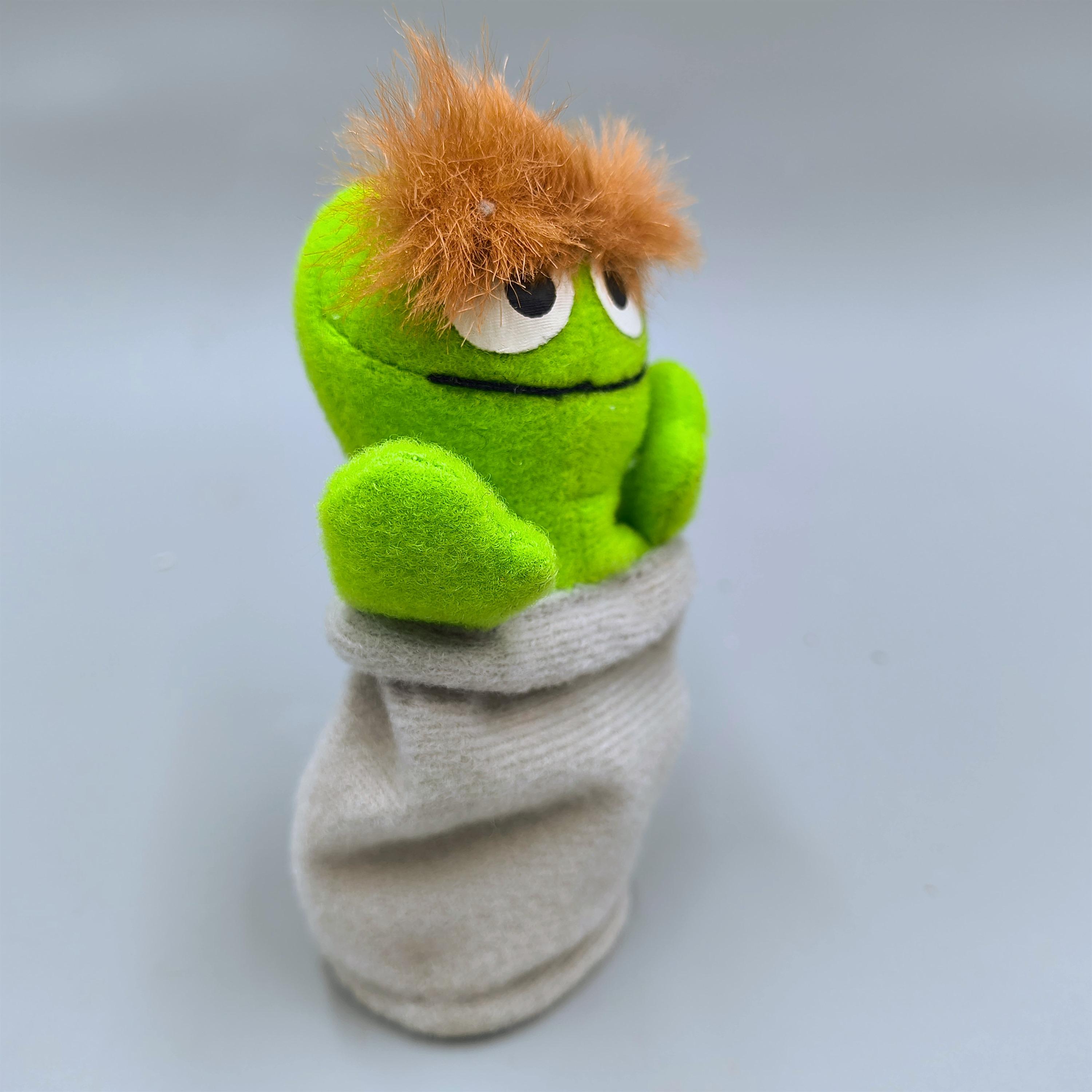 Oscar Grouch Mini Bean Plush Trash Can Sesame Street Kelloggs Premium 4 ...