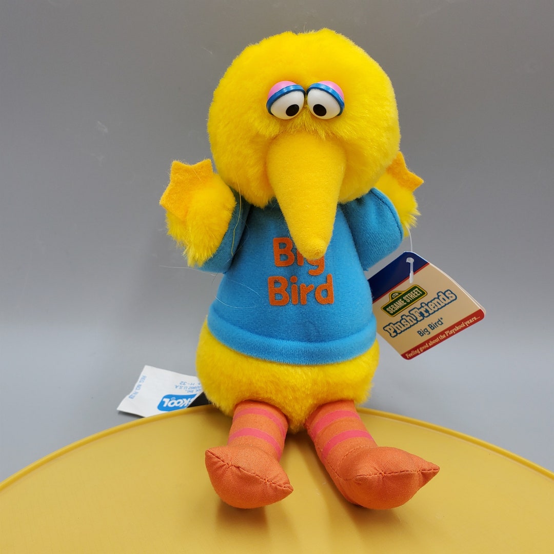 Big Bird Stuffed Animal Sesame Street Playskool Plush Friends T-shirt ...