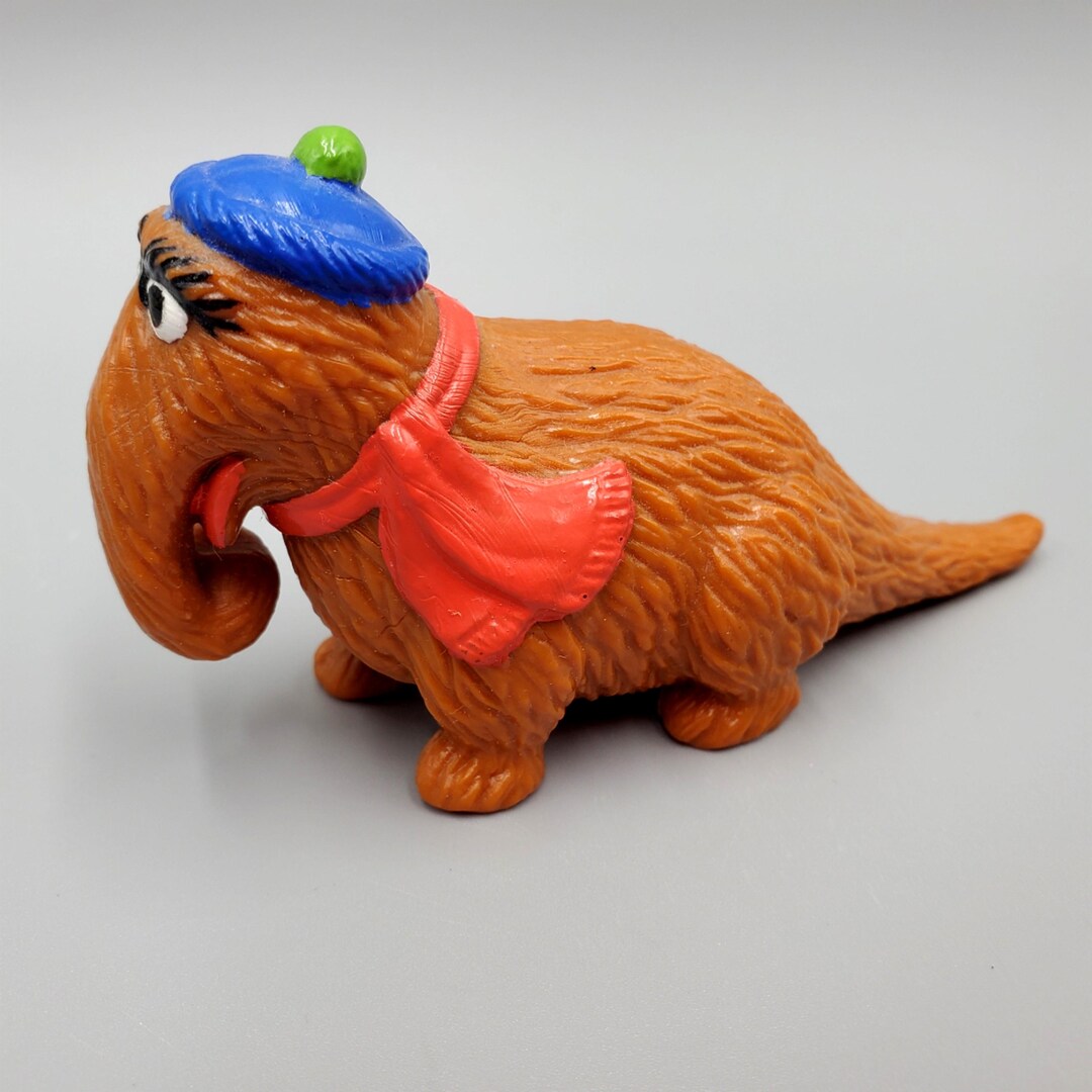 Snuffleupagus Snuffy Pvc Figure Sesame Street Shell Gas Applause Hat ...