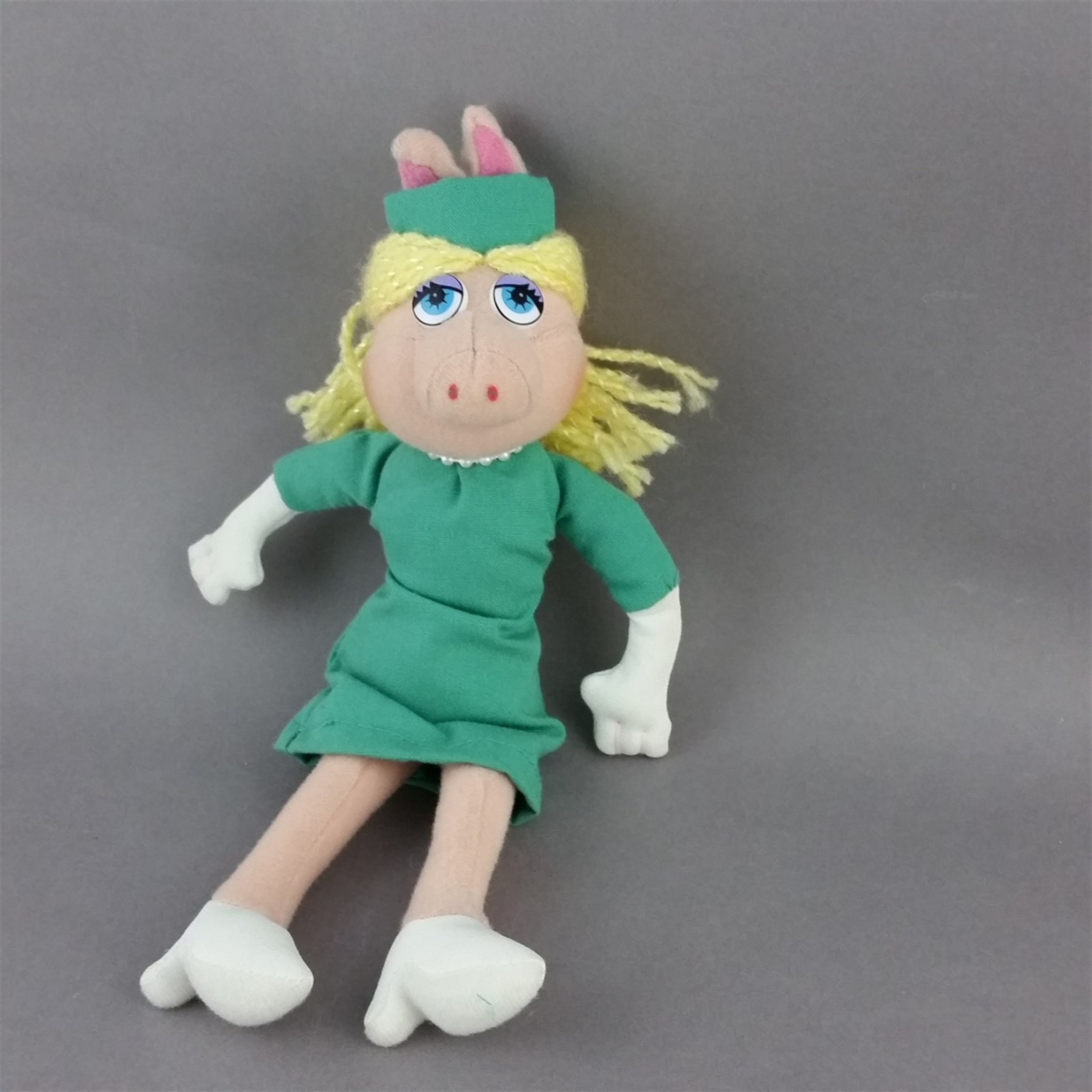 Miss Piggy Doctor Nurse Plush Stuffed Doll Muppets Scrubs Pearls 8 Inch ...