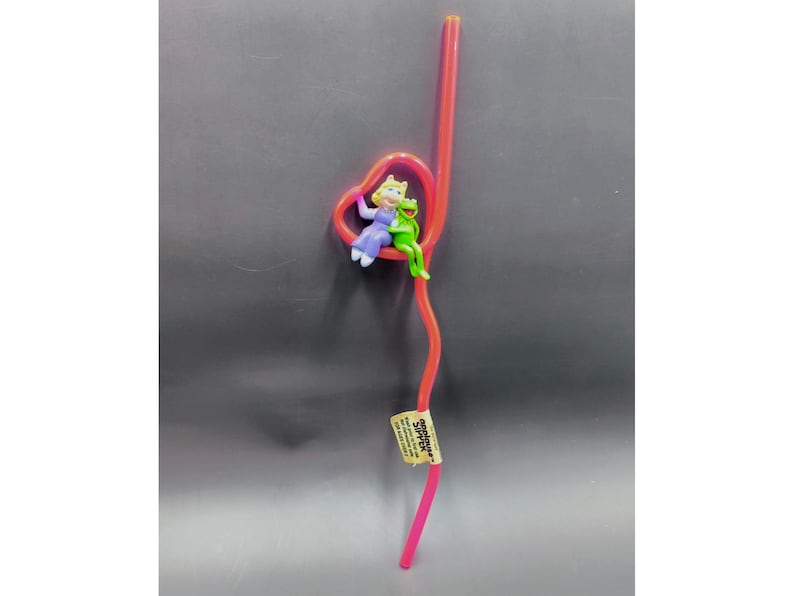 Muppets Twisted Sippy Drink Straw Miss Piggy Kermit in Heart Vintage ...