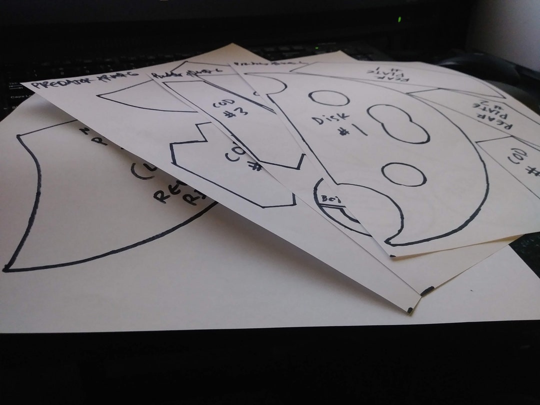 Predator DIY Cosplay Build Part 6 Belt and Accessories Digital Jpeg ...