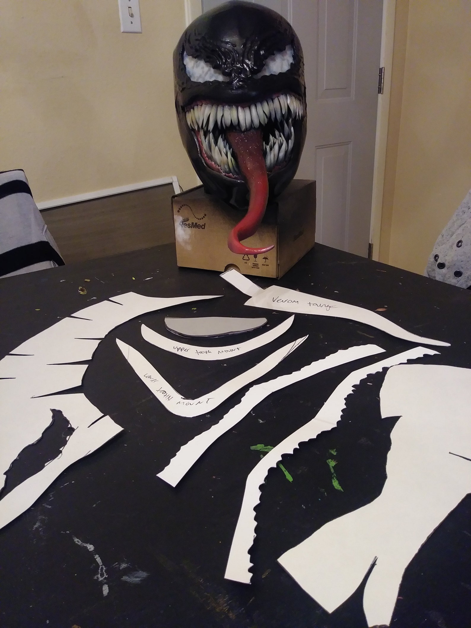 Venom Cosplay Mask Jpeg Patterns - Etsy