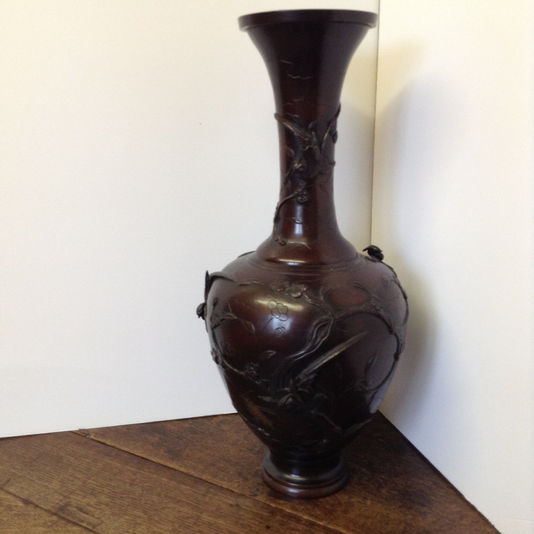 Rare Pair of Late Qin Bronze Vases - Etsy