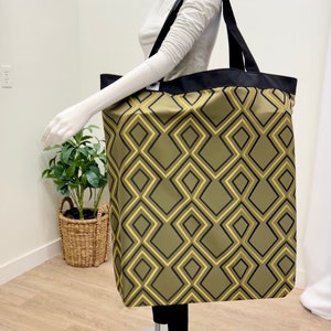 Yoga Bag | Extra Large Yoga Bag | Green Gold Modern Graphic | Yoga Tote ...