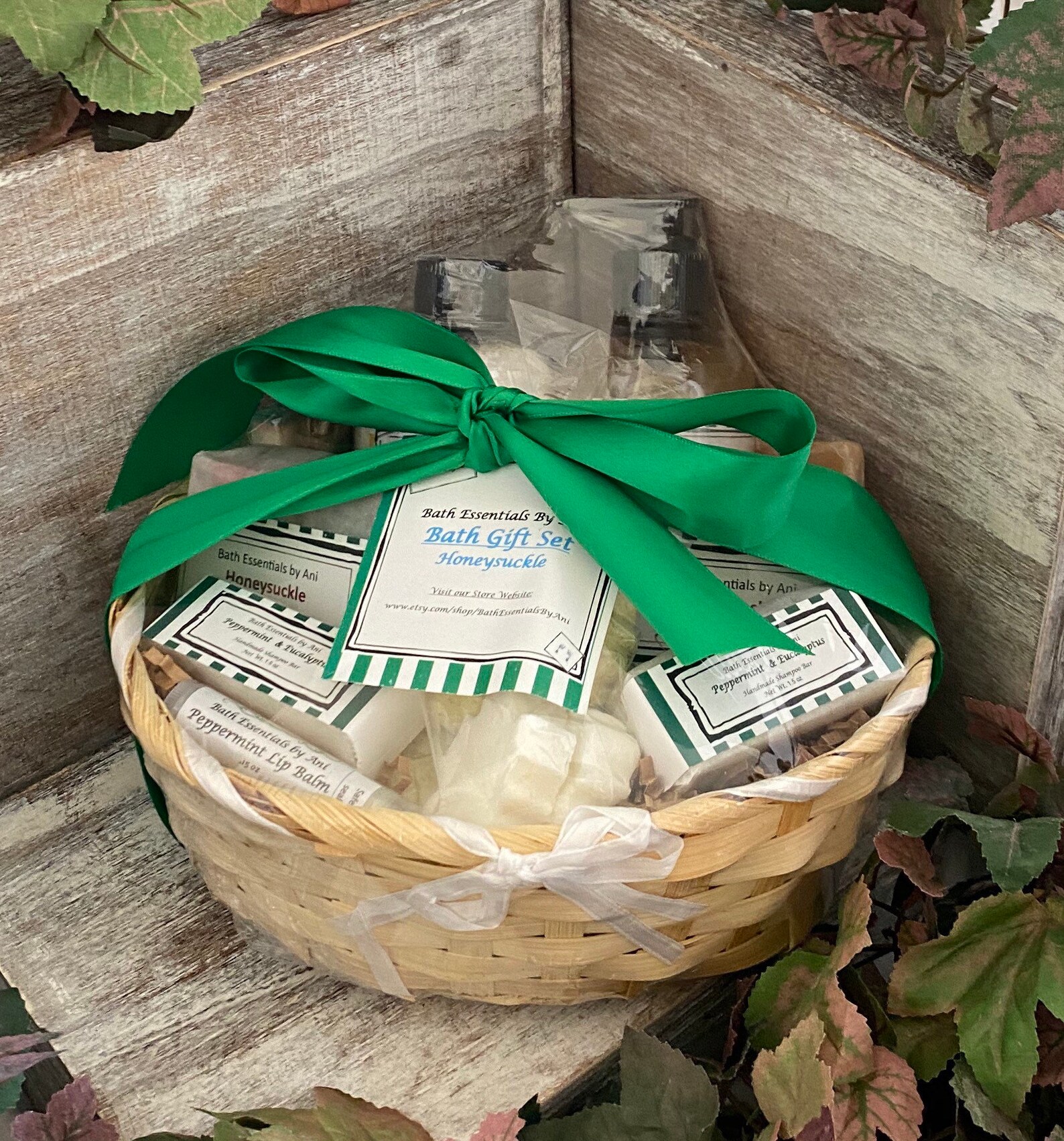Bath Gift Basket Handmade Soap, Bath Salts, Bath Bombs, Gift Basket for ...