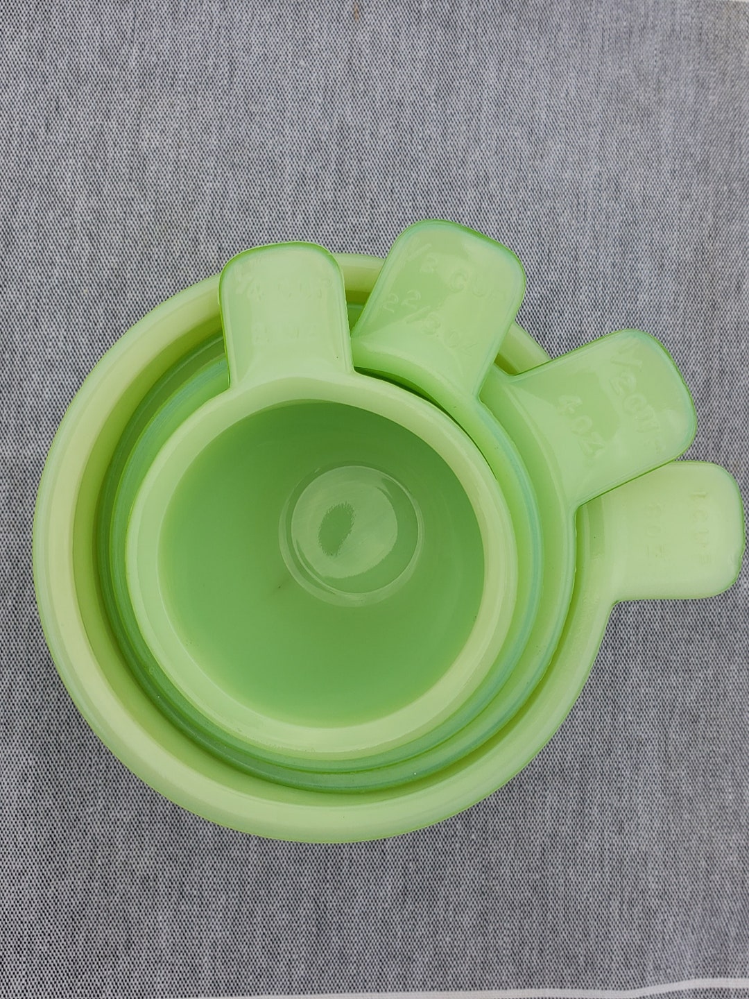 Vintage Jadeite Measuring Cups Set of 4 RARE Set HTF Complete Set for ...