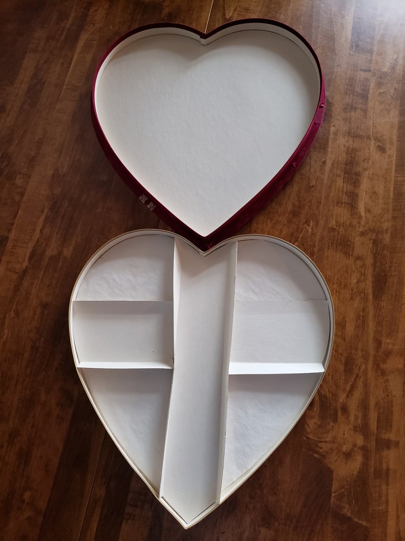 LARGE Valentine's Day Heart Shaped Chocolate Candy Box - Etsy